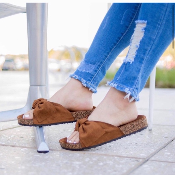 Fashion Addict | Shoes | Maria Tan Bow Cork Sandal Slides Restock ...